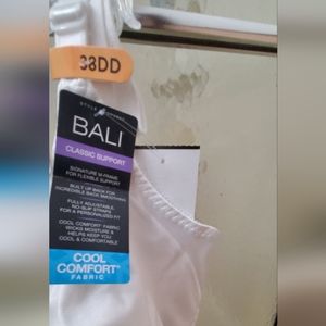 Bali | Intimates & Sleepwear | Nwt Bali White Wirefree Bra Sz 38dd ...